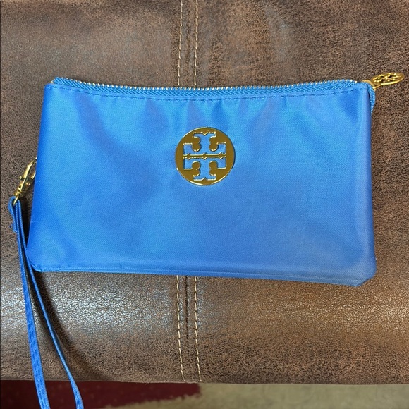Tory Burch | Bags | Tory Burch Blue Wristlet | Poshmark